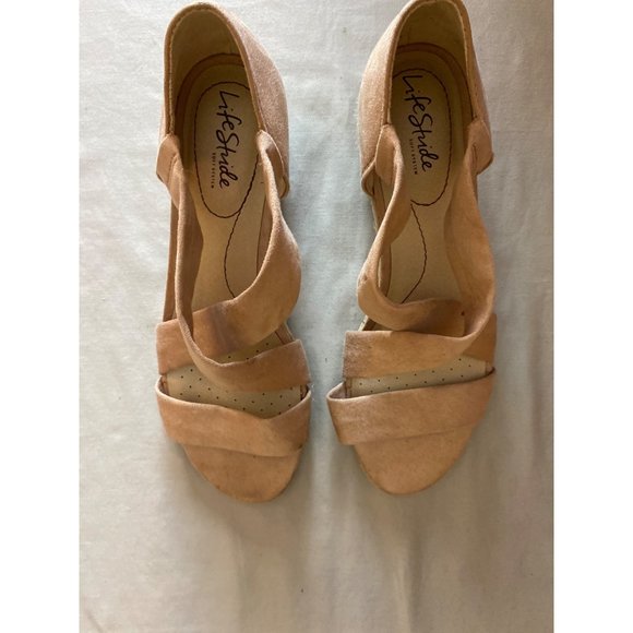Life Stride | Shoes | Lifestride Soft System Tan Wedge Platform Sandals ...